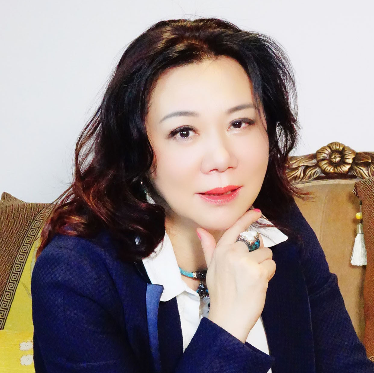 张露 - 狮城阅读网